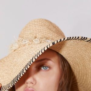 Zara | Accessories | Zara Shell Hat | Poshmark